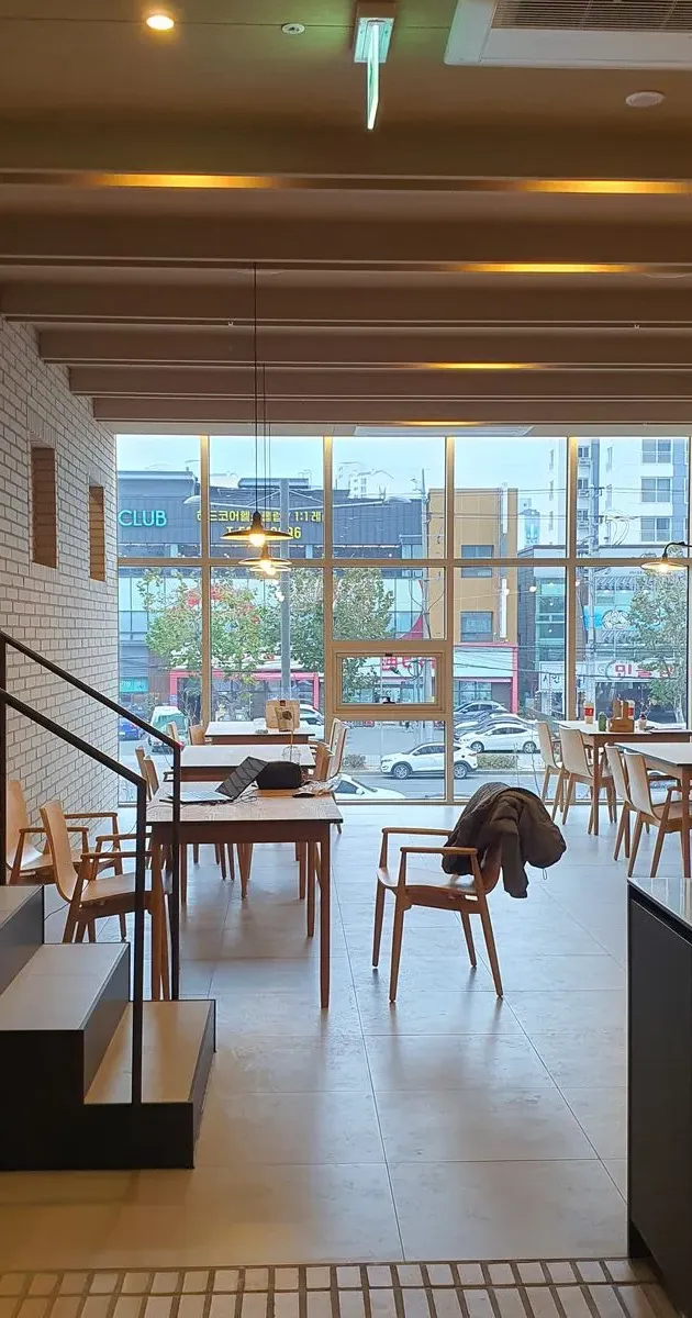 대구 레스토랑 필름 시공 유스인테리어필름 김팀장 숨고 숨은고수