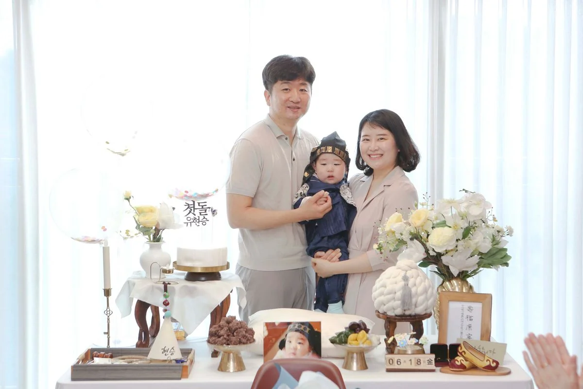 셀프 돌잔치 스냅 촬영 돌잔치 고희연 사진 촬영 마빈 스튜디오 숨고 숨은고수