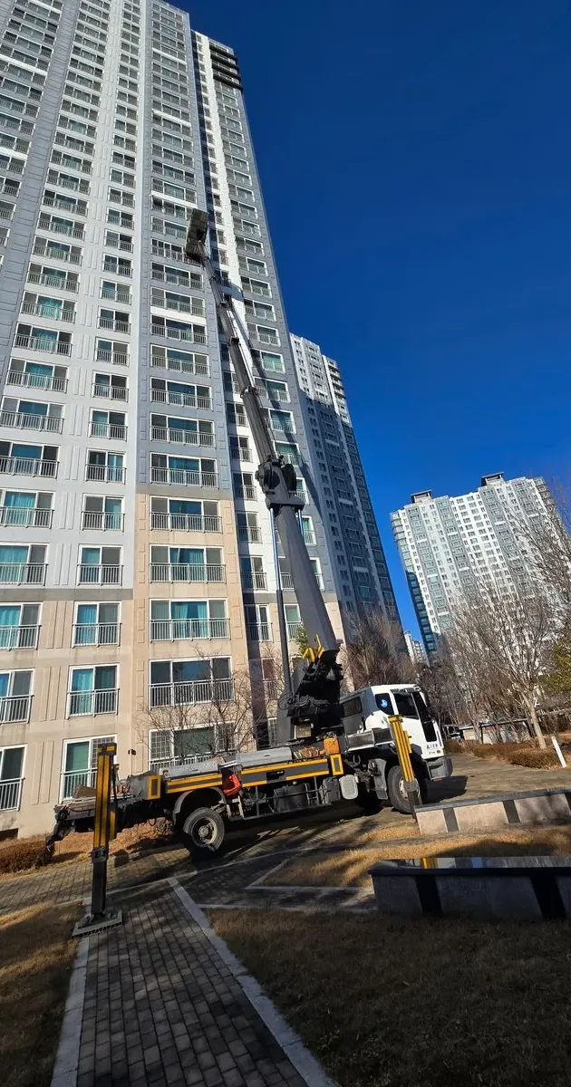 충청·전라·경기 전역, 사다리차/스카이차로 안전하고 신속한 작업 / 충청45.30 - 숨고, 숨은고수