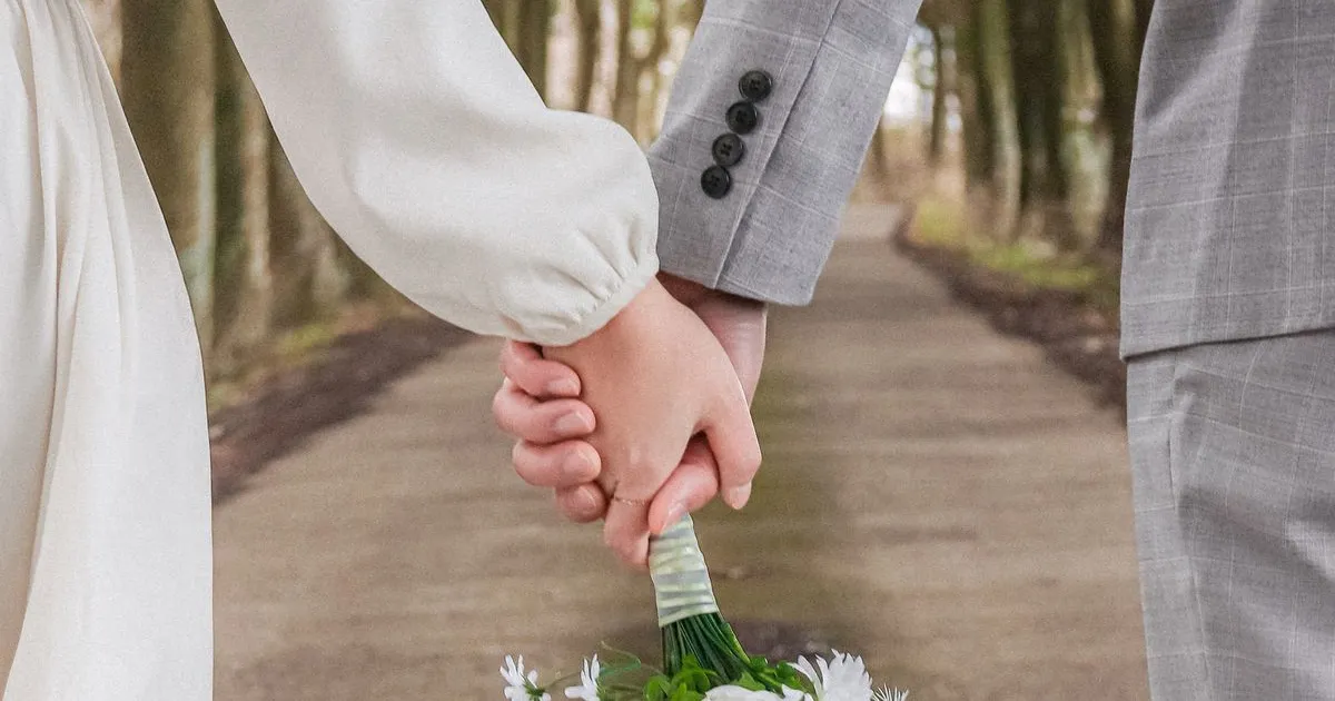 커플사진 이슬 숨고 숨은고수