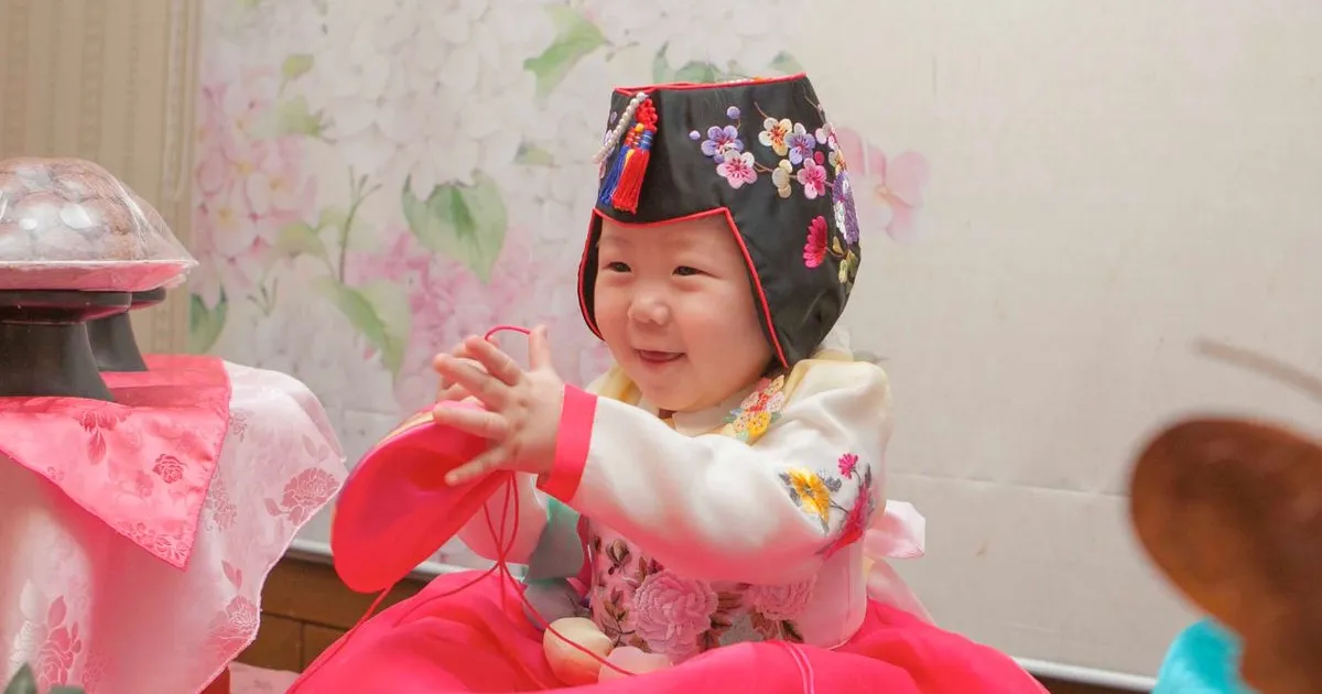 소규모가족 돌잔치 스냅 사진 포트폴리오 돌잔치 고희연 사진 촬영 마빈 스튜디오 숨고 숨은고수