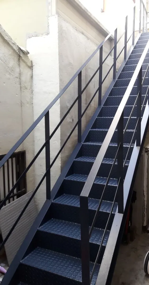 철재계단 페인트작업 최상호 숨고 숨은고수
