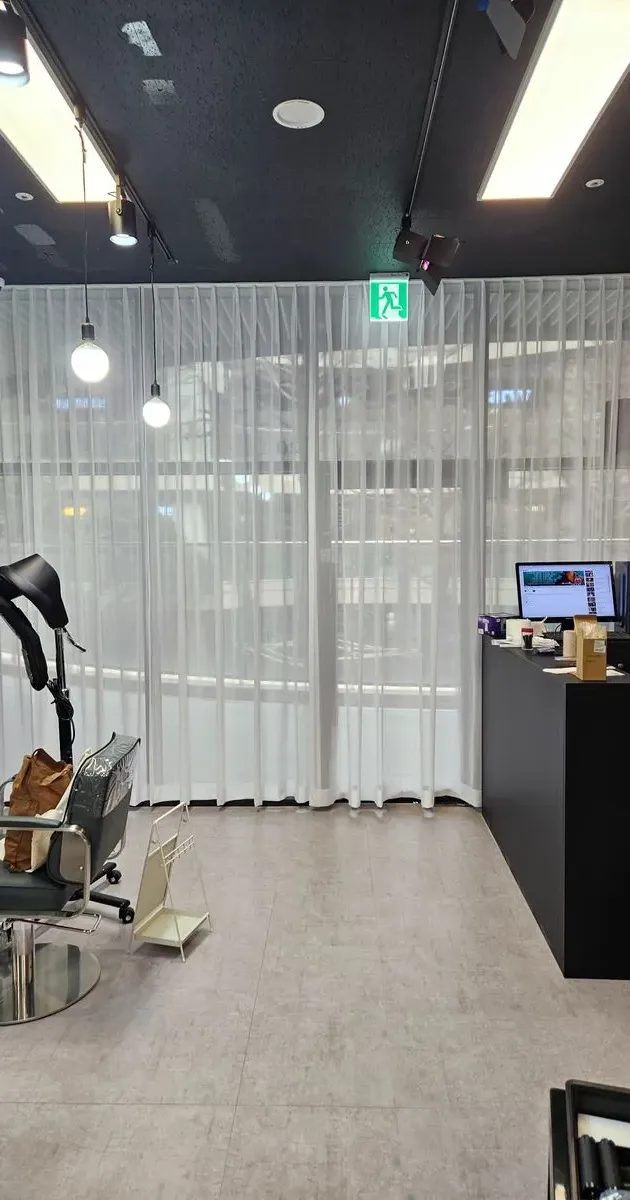 부천 미용실 쉬폰커튼홀딩도어 가족같은 마음으로 숨고 숨은고수