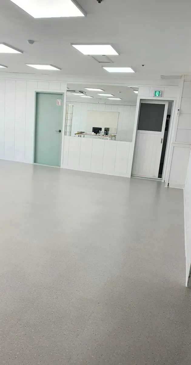 팔용동 사무실 데코타일 작업 바닥평정 숨고 숨은고수