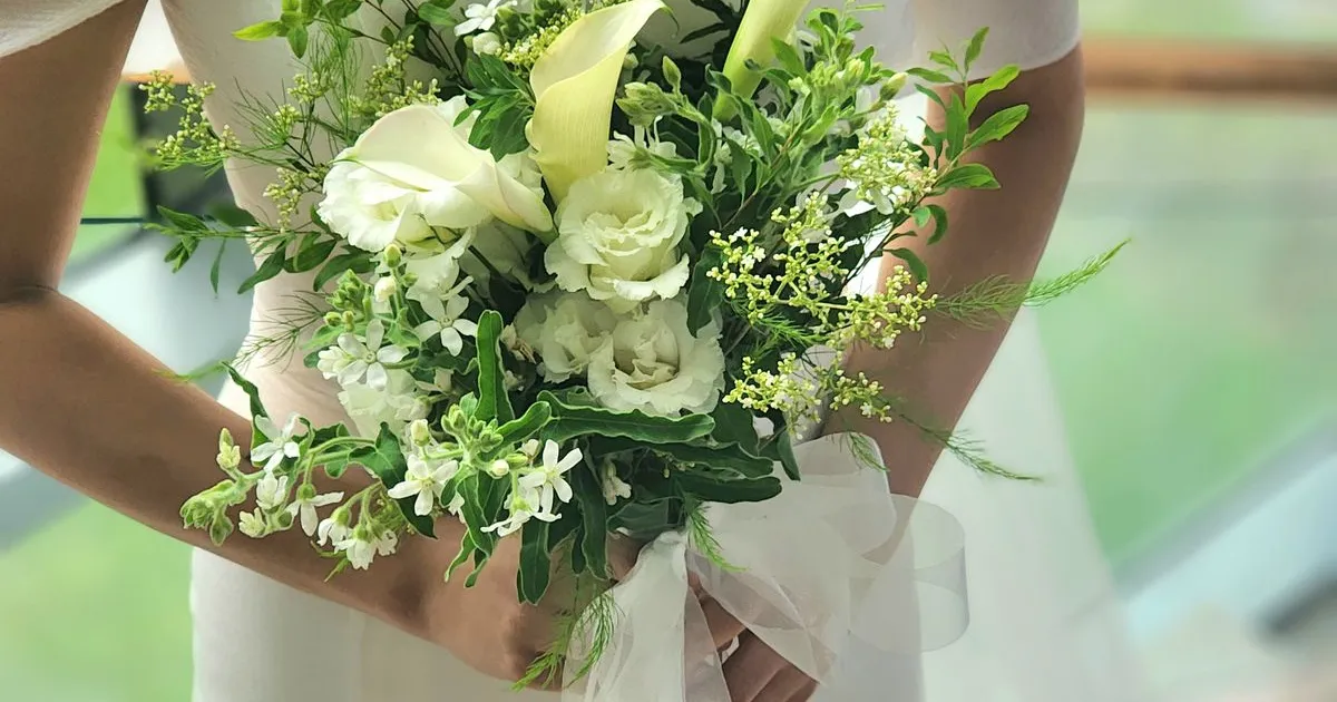 웨딩부케 부케세트 부토니어 코사지 김현중 숨고 숨은고수