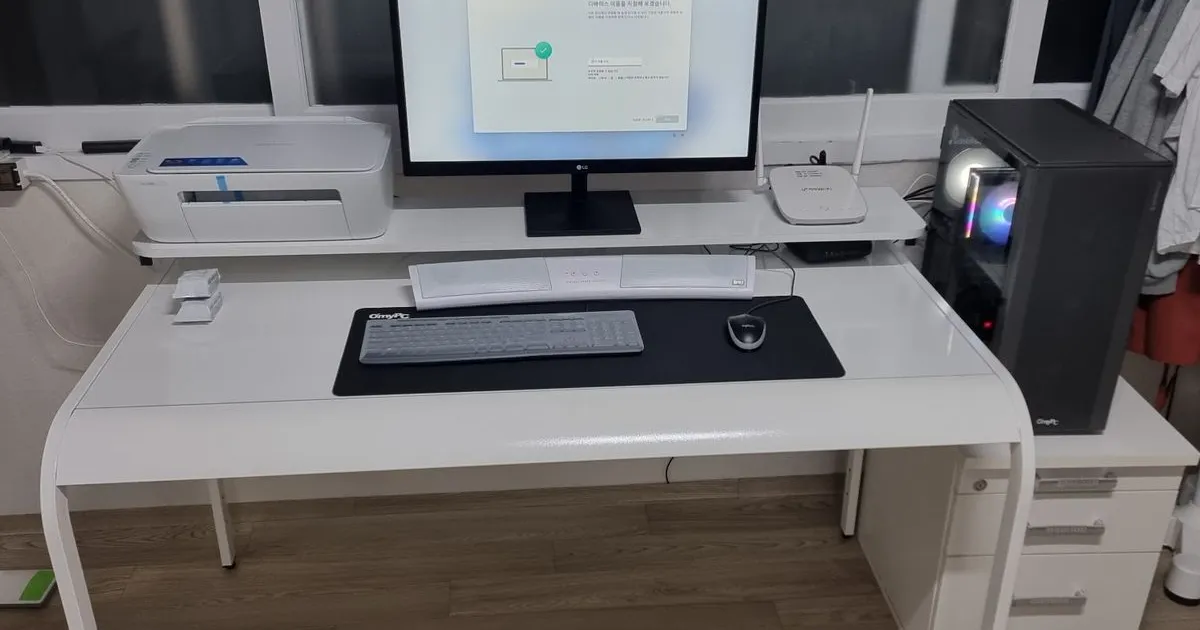 책상조립 컴퓨터프린터 설치and간단한 선정리 트라이셋업솔루션 숨고 숨은고수