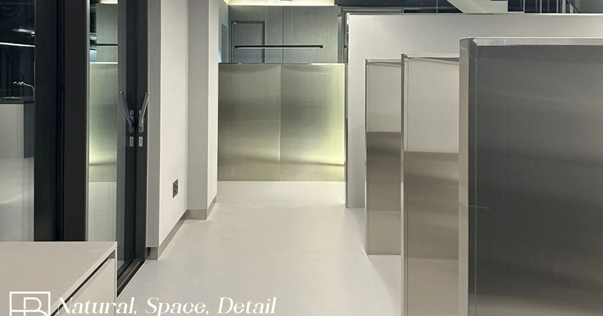 논현스튜디오 내추럴그레이 자동수평몰탈반광세라믹코팅 본앤크리트빈티지바닥에폭시 숨고 숨은고수