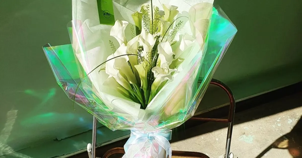 꽃 답례품꽃장식프로포즈웨딩부케 촬영용 서브 부케 최즌 숨고 숨은고수