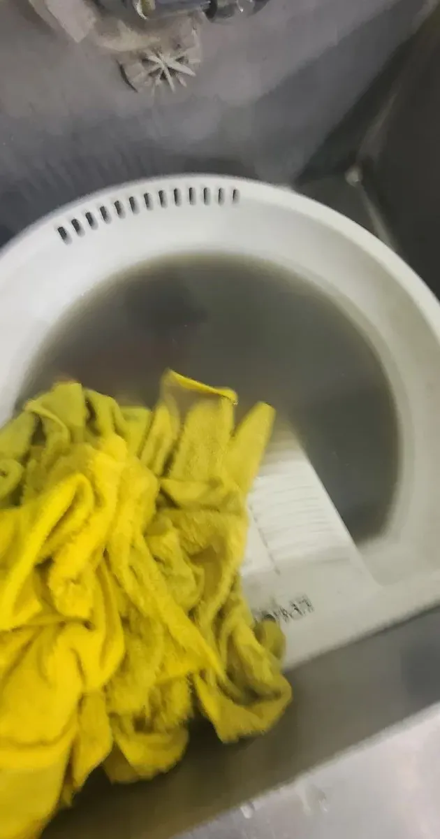 아반떼 토탈 실내크리닝 홍카 디테일링 숨고 숨은고수