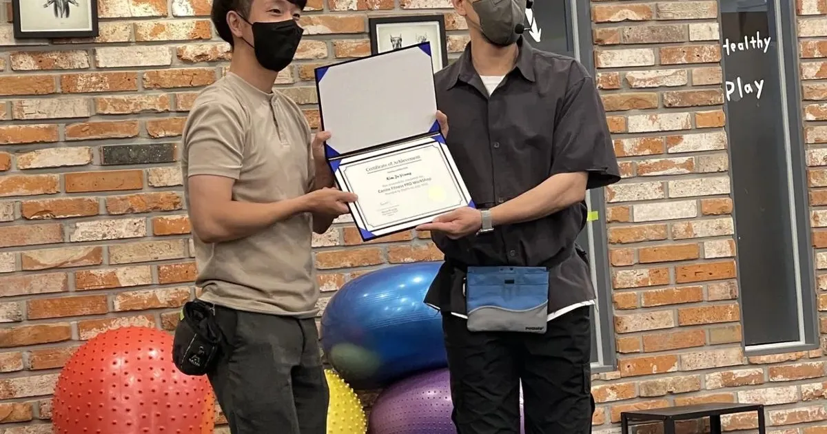 긍정적인 행동 풍부화를 통한 강아지 교육 김주영 숨고 숨은고수