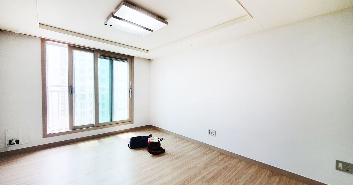 옥포 Lh허브시티 27평 아파트 실크지 벽수리 몰딩 도배스트 숨고 숨은고수