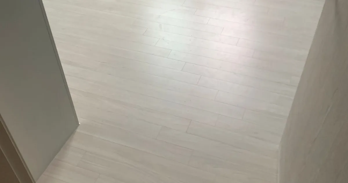 아파트 마루교체작업 착한인테리어 숨고 숨은고수