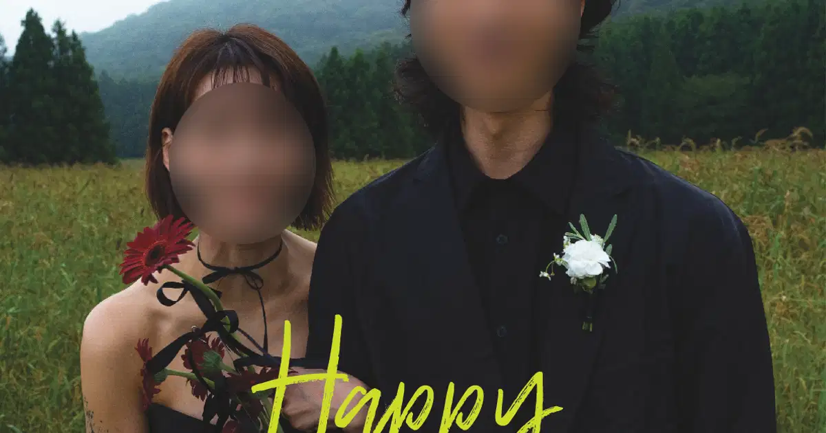 웨딩포스터포토청첩장 디자인 윤성은 숨고 숨은고수