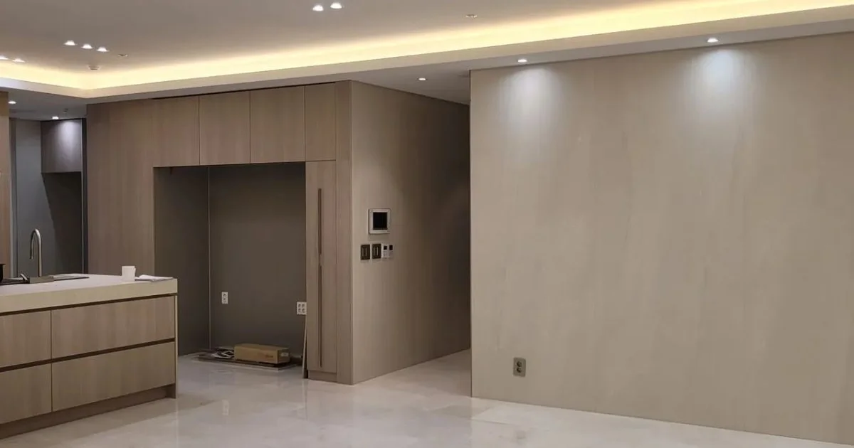 대형타일 빅슬랩 중문욕실인테리어 베스트타일 숨고 숨은고수