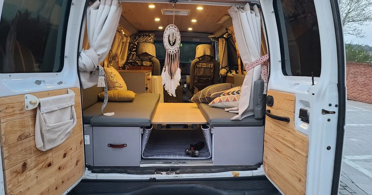 캠퍼밴 제작 (포드 E350 이코노라인 차량) / HANDI_VAN (핸디밴) - 숨고, 숨은고수