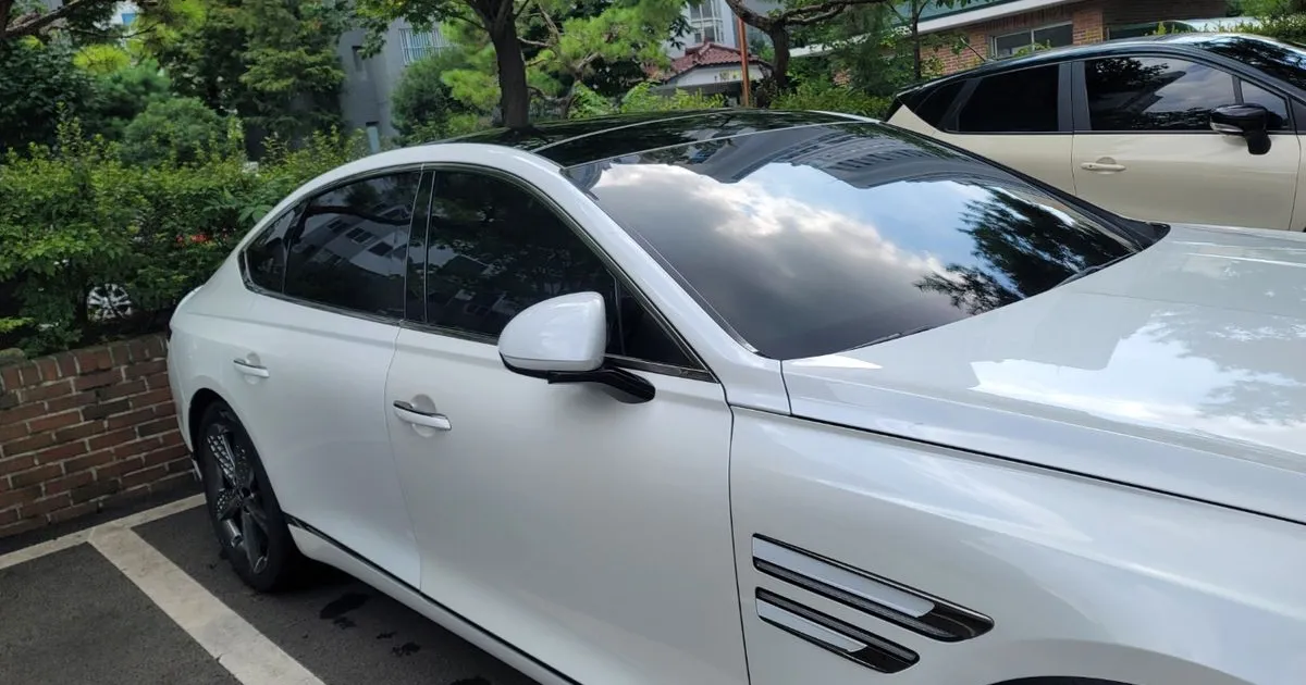 G80 차량 전면유막제거 및 발수코팅 내외부 클리닝건 숨고 최우수 세차협력업체 삐까뻔쩍 숨고 숨은고수
