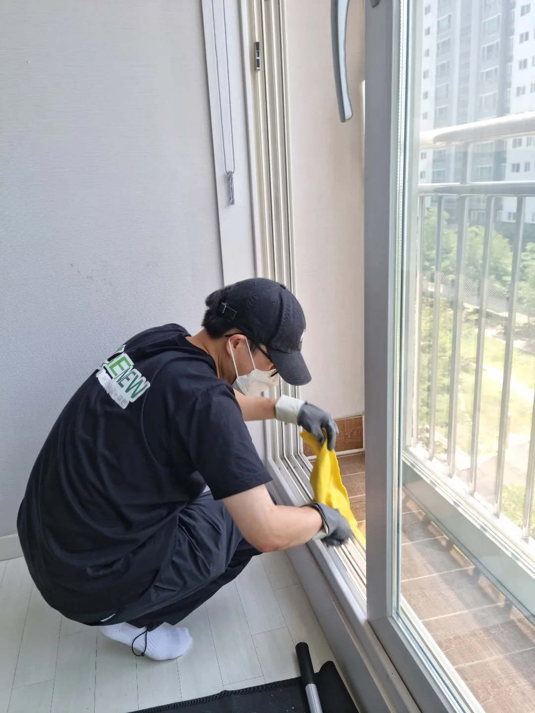 아파트 외창 청소 리뉴클린 숨고 숨은고수