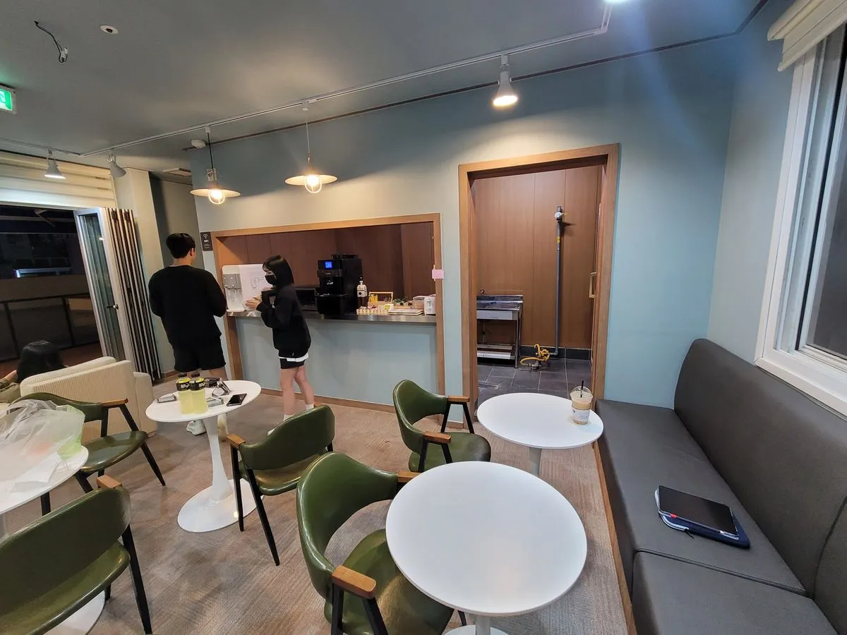 제목 / 이신일 - 숨고, 숨은고수