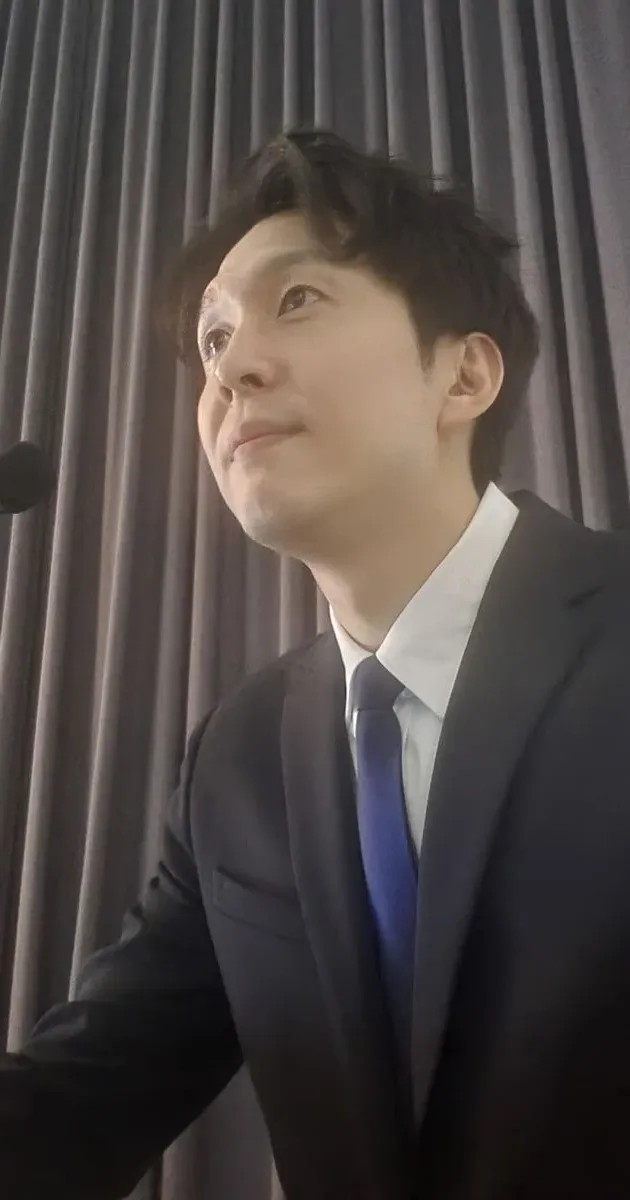 밝은 미래를 향한 결혼식 사회 김재훈 숨고 숨은고수