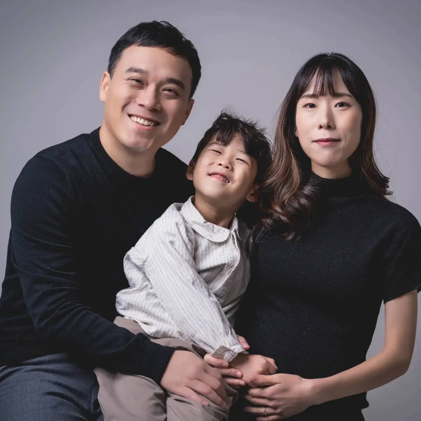 스튜디오 만삭 가족사진 슈슈스냅 숨고 숨은고수