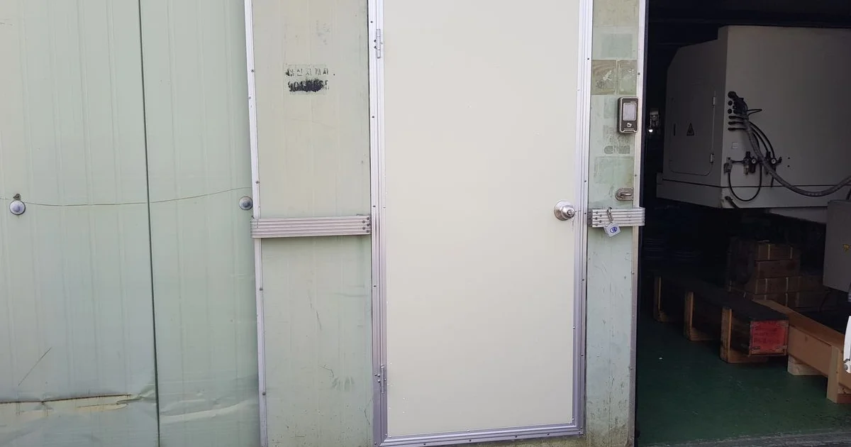 각종 문짝 교환 해드립니다 중앙설비 보수 집수리 숨고 숨은고수