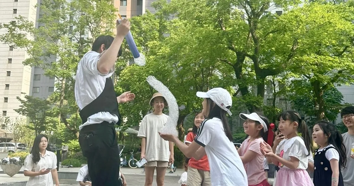 환상의 버블 매직쇼 마술사 류준학 숨고 숨은고수