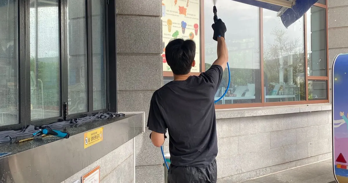 유리창시트지제거어닝간판청소 크린워커스 숨고 숨은고수