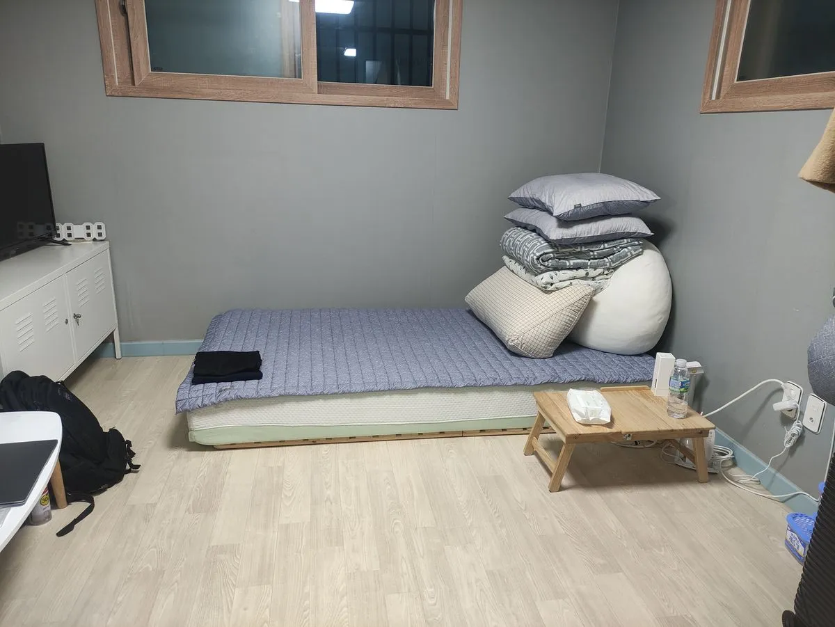 수납공간이 부족한 1인가구 청소겸 정리 깨끄시 숨고 숨은고수