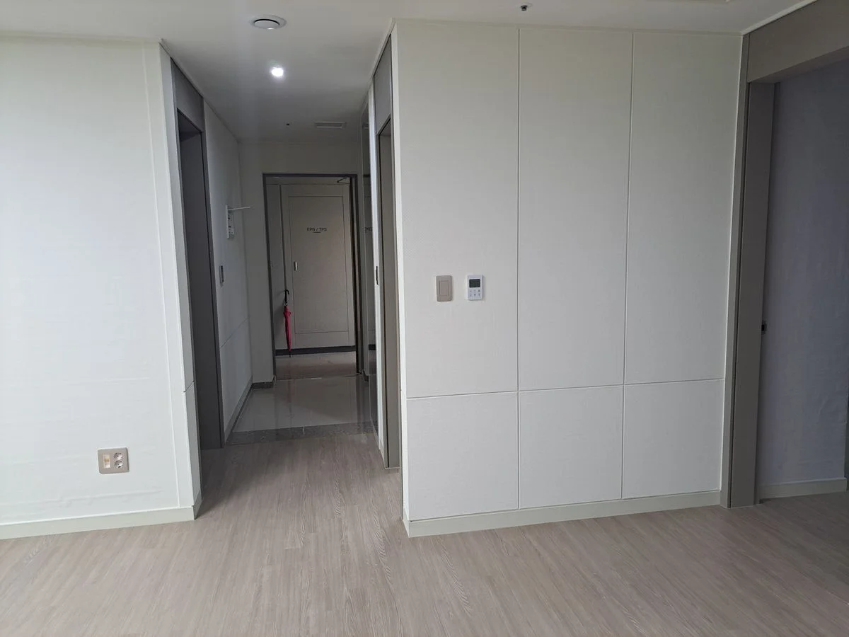 도배시공 젊은도배전문가 이경표 숨고 숨은고수