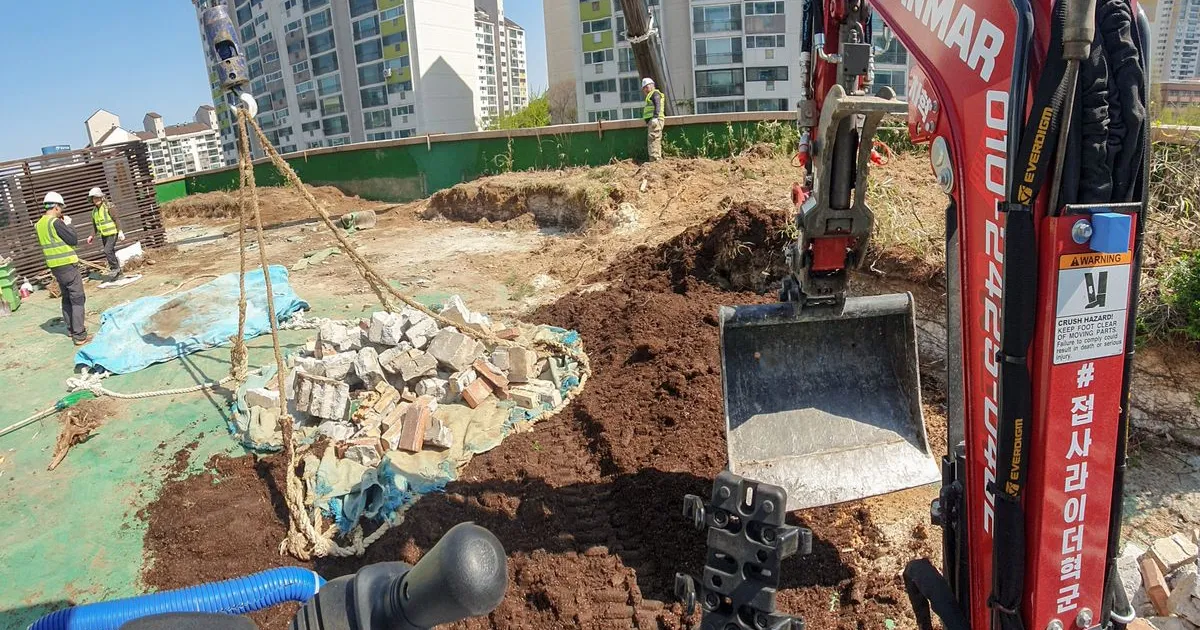 옥상 철거 미니포크레인 숨고 숨은고수