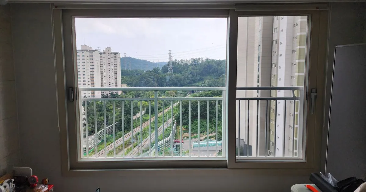 유리창 새롭게 다시태어납니다 은율클린 숨고 숨은고수