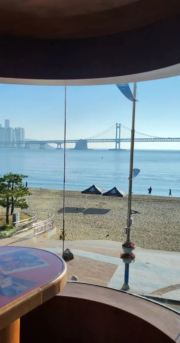 광안리 오션뷰 유리창 청소 클린케어종합청소전문 숨고 숨은고수