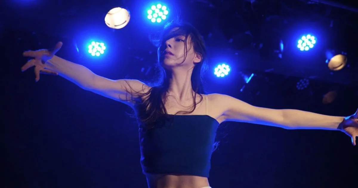 LEE HEEJU / 이희주 - 숨고, 숨은고수