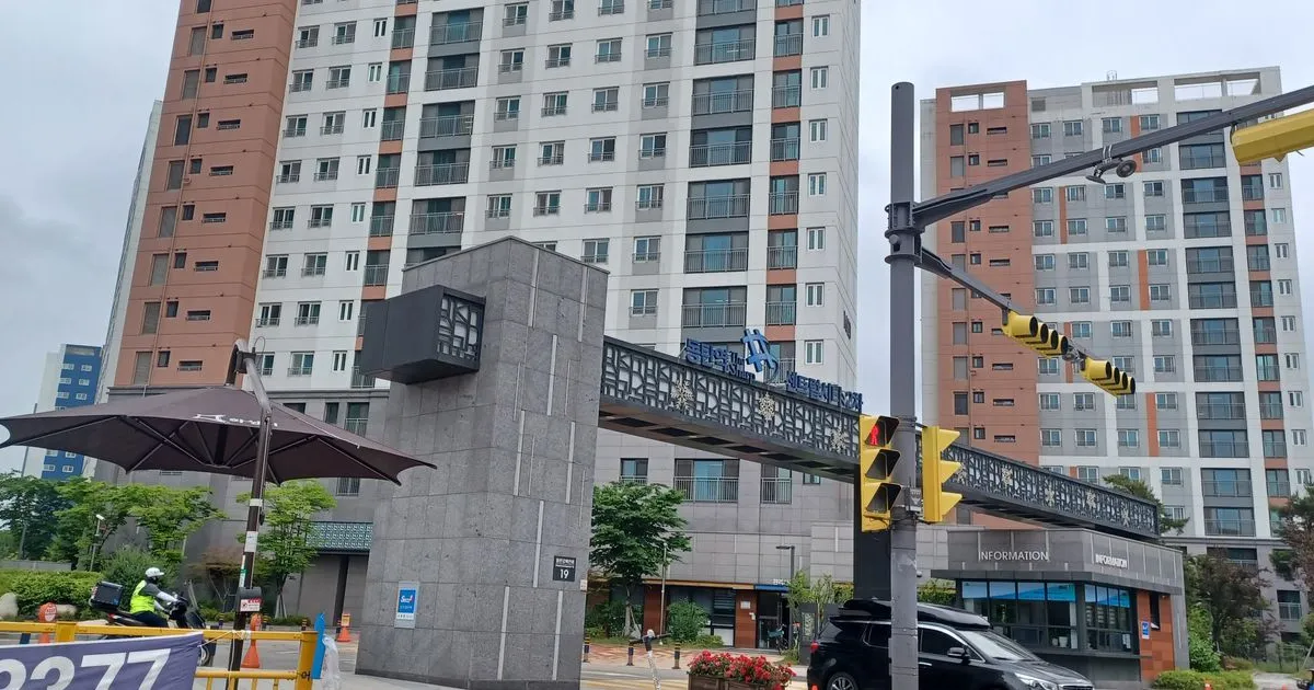 동탄 더샵센트럴시티2차 소음차단 틈가드 시공 틈가드 숨고 숨은고수