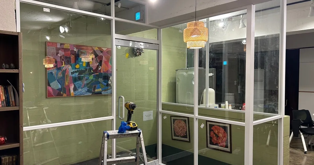 격자 프레임 유리 파티션 Baubor 바우보르파티션샷시폴딩도어픽스창 숨고 숨은고수