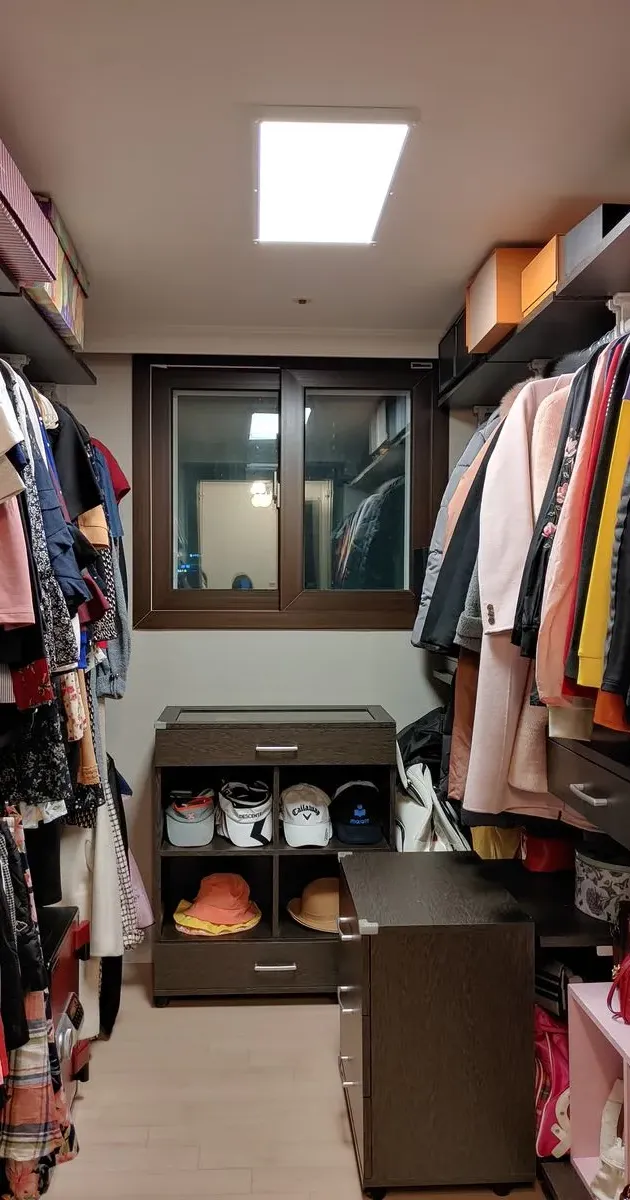 드레스룸 정리전후 이수금 숨고 숨은고수