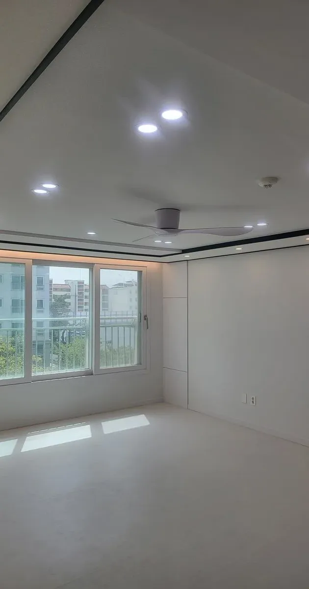인테리어필름문문틀필름샷시필름씽크대필름붙박이장 손인식손가네인테리어 숨고 숨은고수