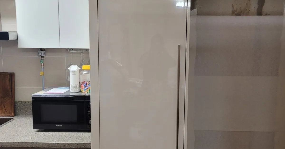 빌트인냉장고 철거수납장제작냉장고도어 재사용 리폼연구소냉장고홈바식세기 숨고 숨은고수