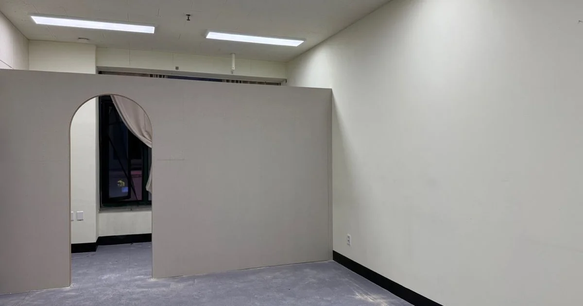 사장님 너무 친절하시고 꼼꼼하고 차분하게 잘 해주셔요 리뷰 보고 뷰티샵 많이하시길래 믿고 맡겼는데 좋은가격에 원하는대로
