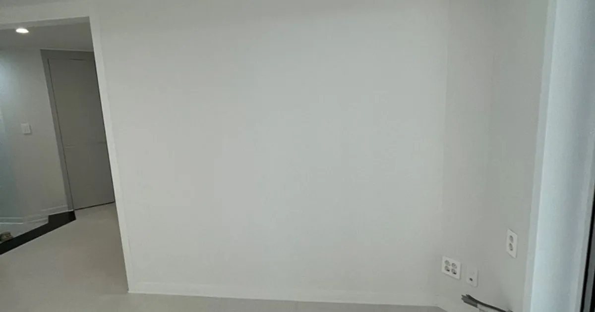 합리적인 가격에 아주 깔끔하게 청소해주셔서 감사해요~ 하자검수때도 바로바로 처리해주셔서 아주 만족했습니다 숨고 숨은고수
