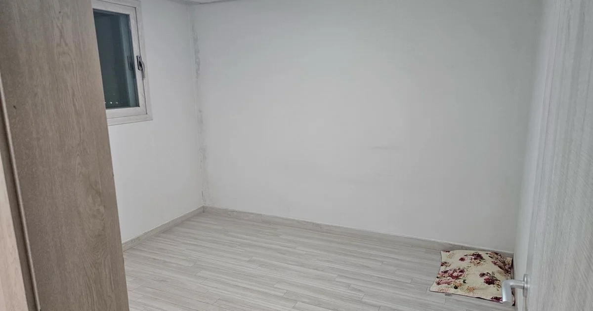 초기 상담부터 꼼꼼하게 진행해주시고 오피스텔에 옵션으로 있는 세탁기랑 냉장고 청소도 합리적인 추가 요금으로 새것처럼 진행해