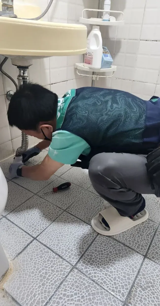 조용호 팀장님 너무 친절하시구 후에 관리방법 같은거나 필요한점들 이해하기 쉽게 설명해주셔서 좋았습니다 감사합니다 숨고
