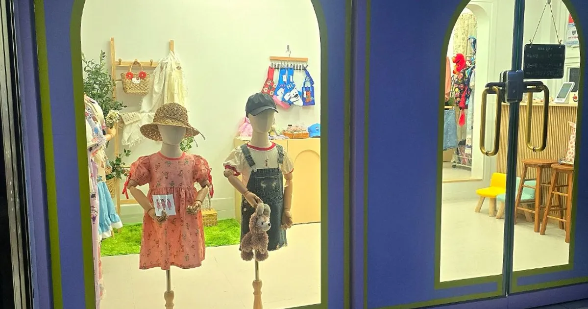 꼼꼼하시고 완성도도 높고 작업속도도 초스피드이고 답변도빠르시고 진행상황도 바로바로 공유해주시는데 왜 어떤점이좋았는지 고르는건