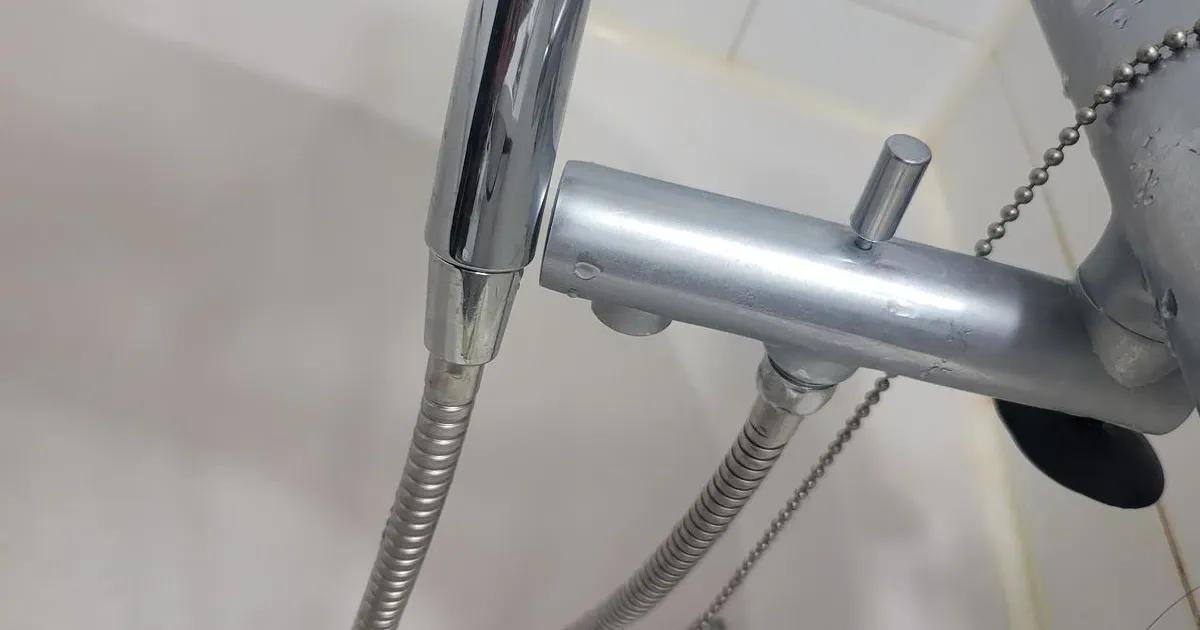 타당한 설명과 합리적인 비용을 제시해주십니다 결과물도 만족스럽습니다 준비도 잘해오셔서 돌발사항에 대처가 잘 되었습니다