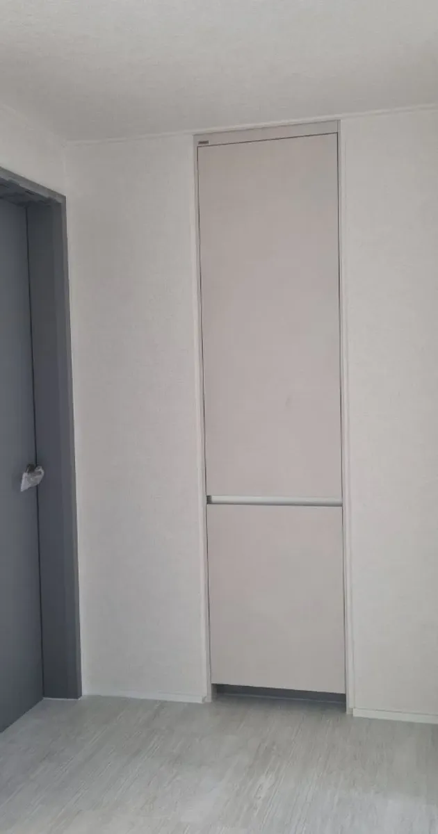 좋은 가격에 문설치하고 다른 목공작업에도 도움많이 주셨어요 감사합니다 그리고 추천해주신 회색문 아주 좋아요 만족합니다