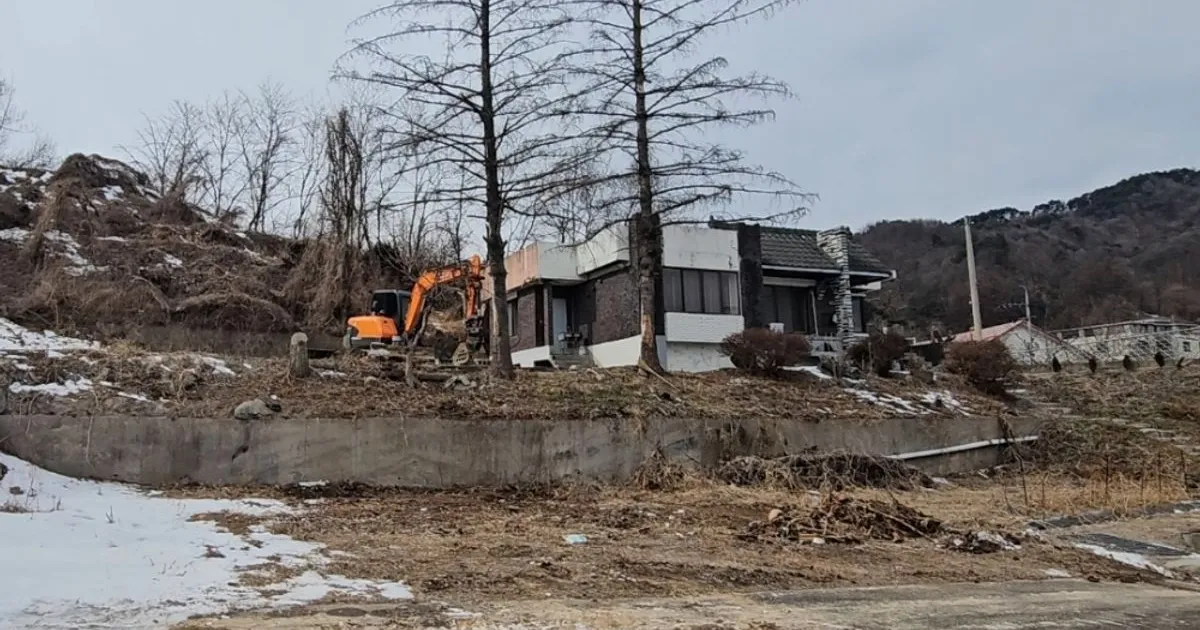 이런 분과 함께 공사를 한다면 행복하실겁니다 공사진행하면서 지속적으로 친절하게 협의해주시고 진행상황도 알려주시고 완성도가