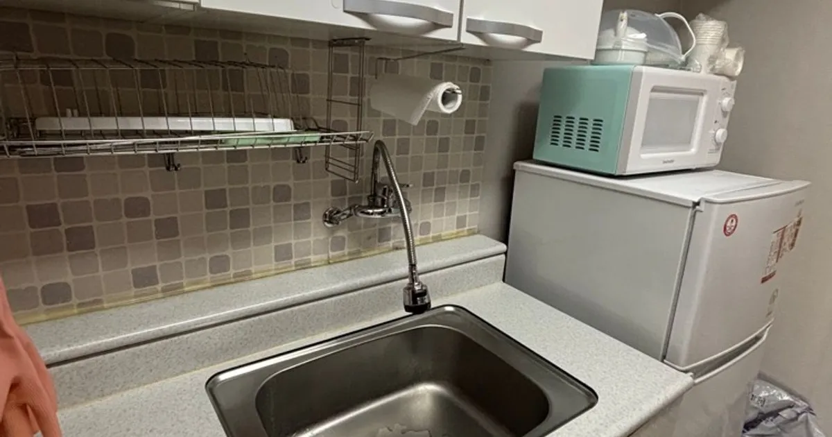 청소를 맡기길 정말 잘했다는 생각이 들었습니다 화장실과 주방 청소가 정말 꼼꼼하게 이루어져서 너무 만족스럽습니다 화장실은 광범위하게 퍼져 있던 곰팡이가 말끔하게