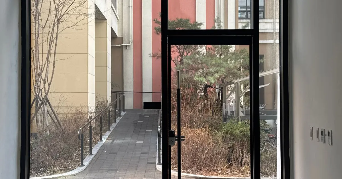 급하게 연락드렸는데도 합리적인 가격에 너무 깔끔히 시공해주셨습니다ㅜㅜ 다음에도 무조건 이용할 예정이에요 꼭 여기서 시공하세요