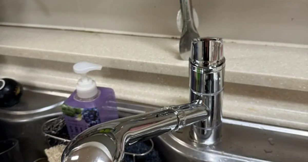 이른시간에 주방에서 물을 사용하지 못해 너무 당황스러웠는데 사장님께서 바로 와주셔서 해결했습니다 ㅠㅠ 부속도 추가로 필요했는데 다 해결해주셨어요 너무너무 감사합니다