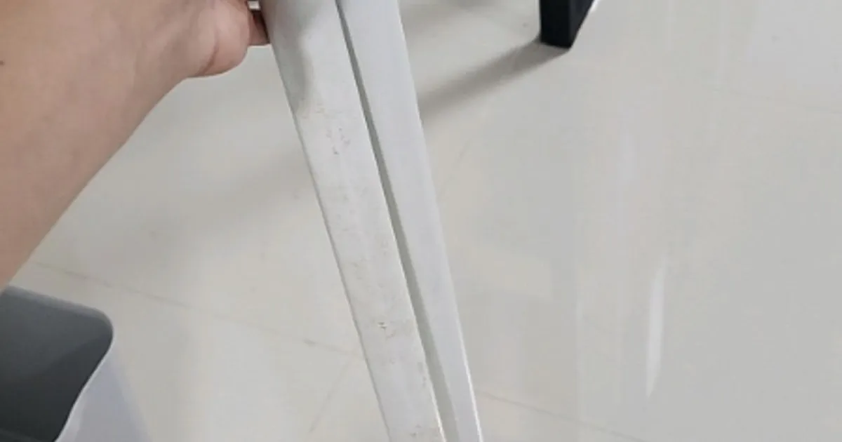 저렴한가격으로 이사 잘 마쳤습니다 행거도 분리해주시고 생각보다 짐이 많았던거같은데 친절하시고 잘 이용했습니다 다음번 이사에